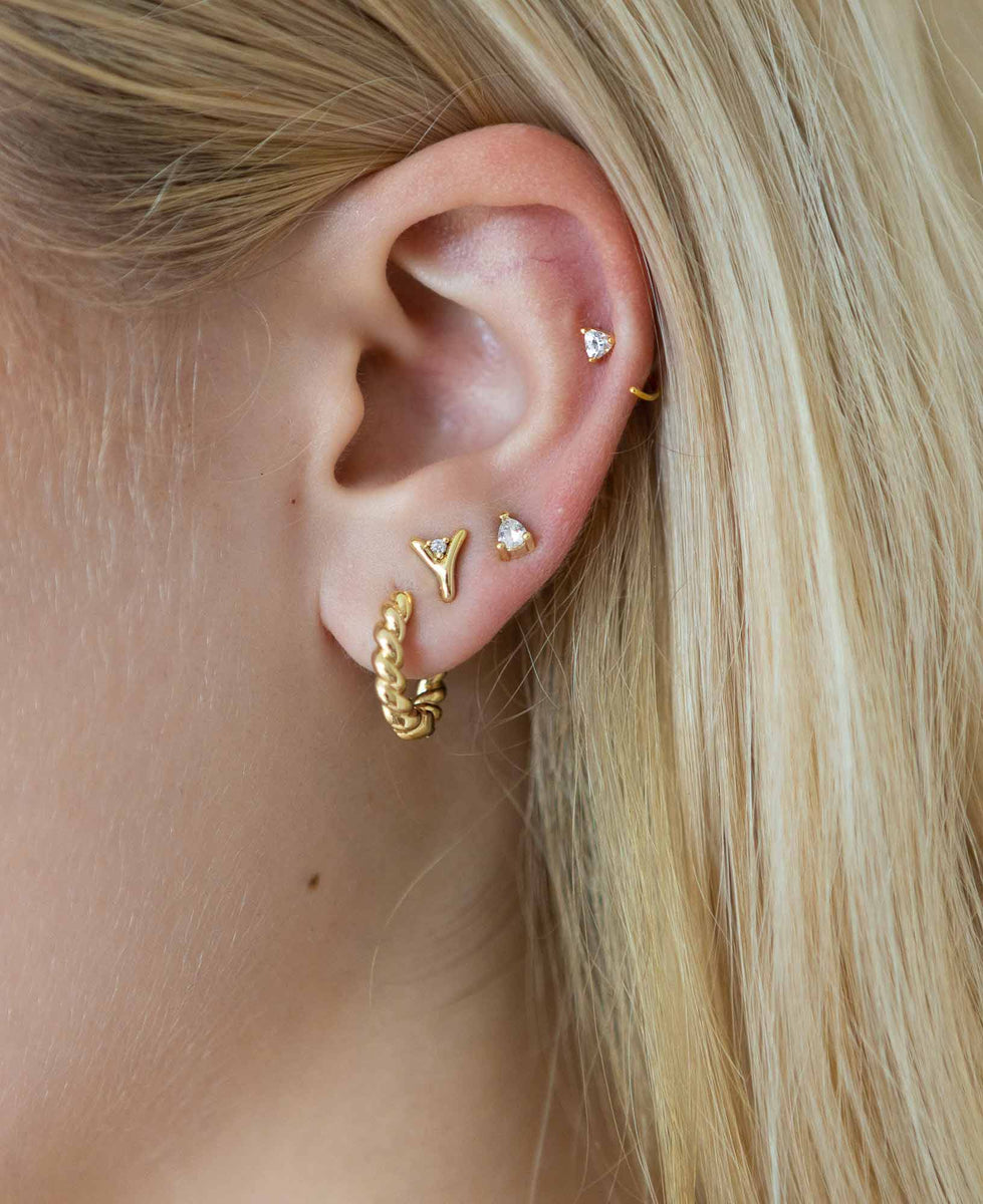 Danielle Wish Bone 14k Gold Stud | Sachelle Collective